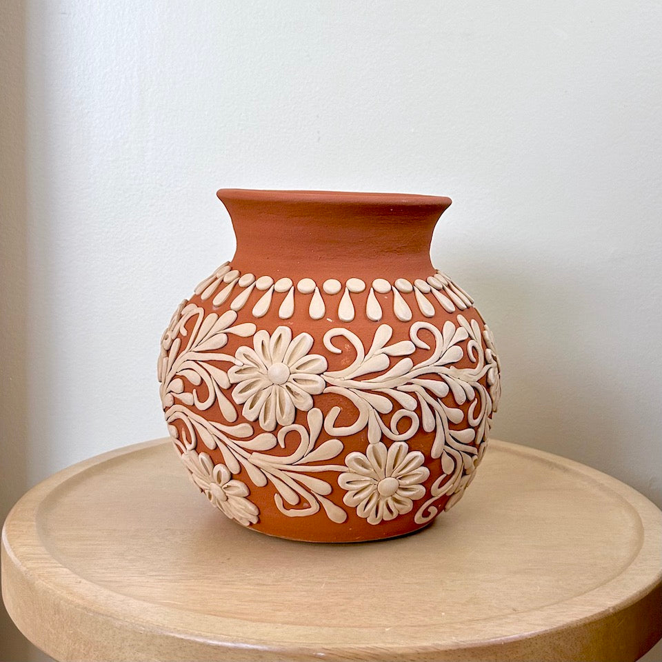 Patty Gaytan Collection – Finding Vettey